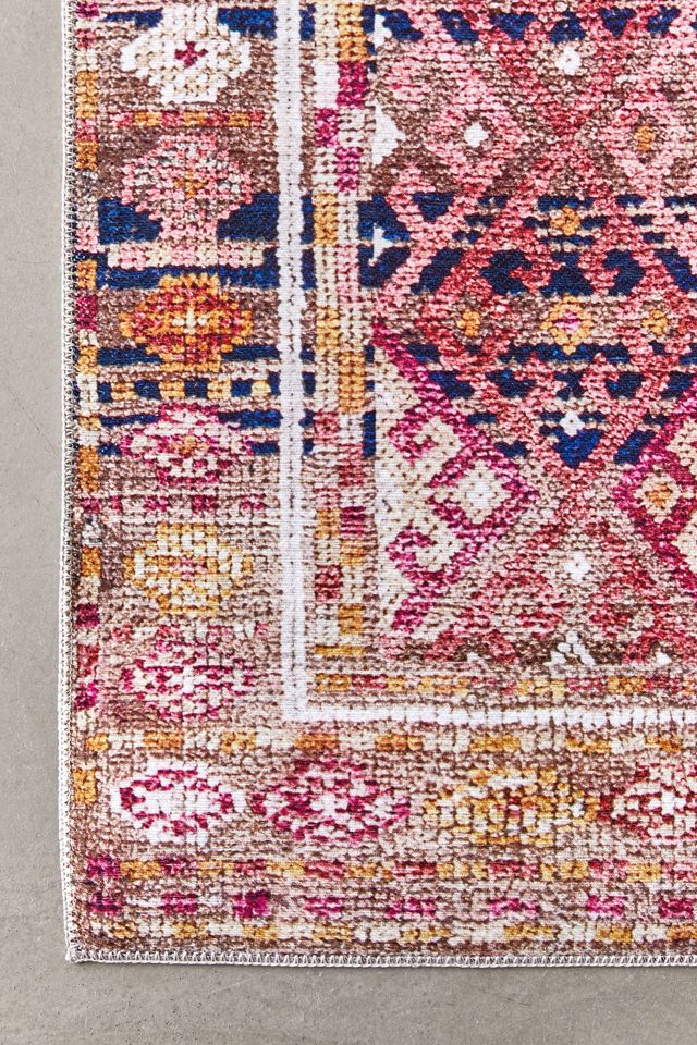 Loretta Printed Rug | Urban Outfitters