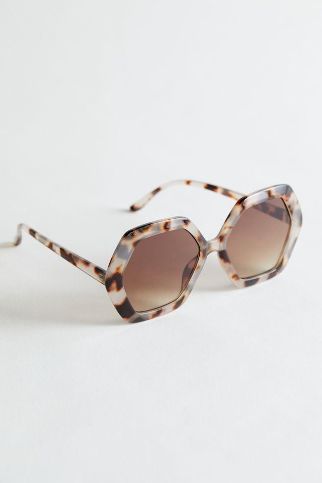 Sierra Oversized Round Sunglasses Urban Outfitters Canada