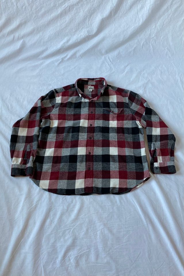 Vintage Woolrich Flannel Button-Down | Urban Outfitters