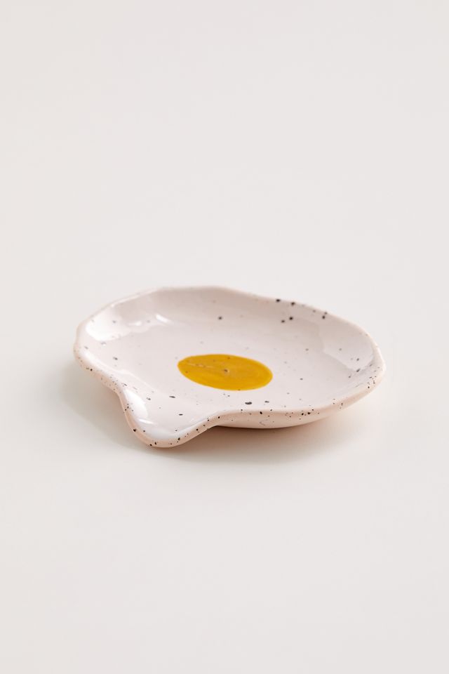 Fried Egg Spoon Rest | Urban Outfitters