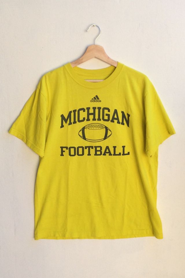 Vintage Michigan Football T-shirt | Urban Outfitters