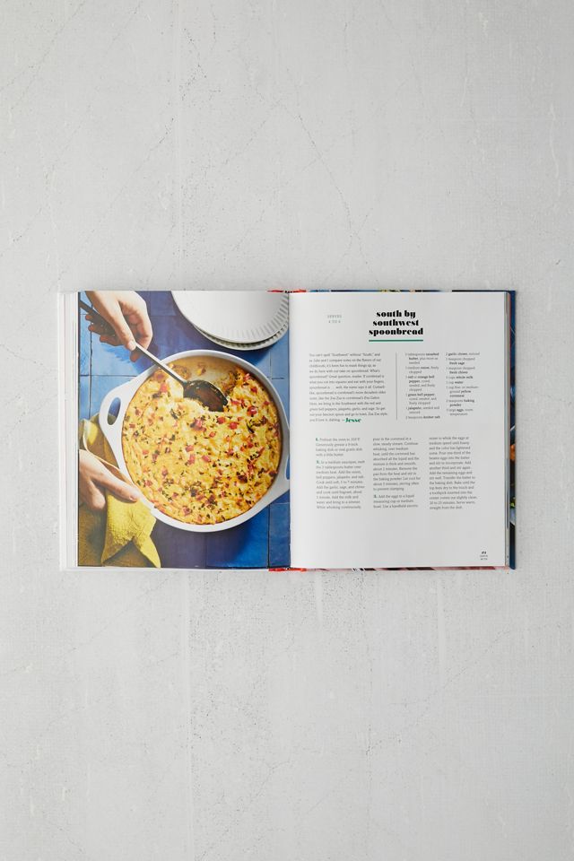 Food Between Friends: A Cookbook By Jesse Tyler Ferguson & Julie Tanous ...