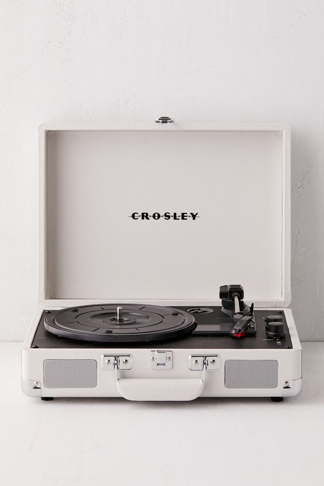 Crosley UO Exclusive Mirna Floral Cruiser Bluetooth Record Player ...