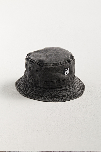 Yin Yang Bucket Hat | Urban Outfitters Canada