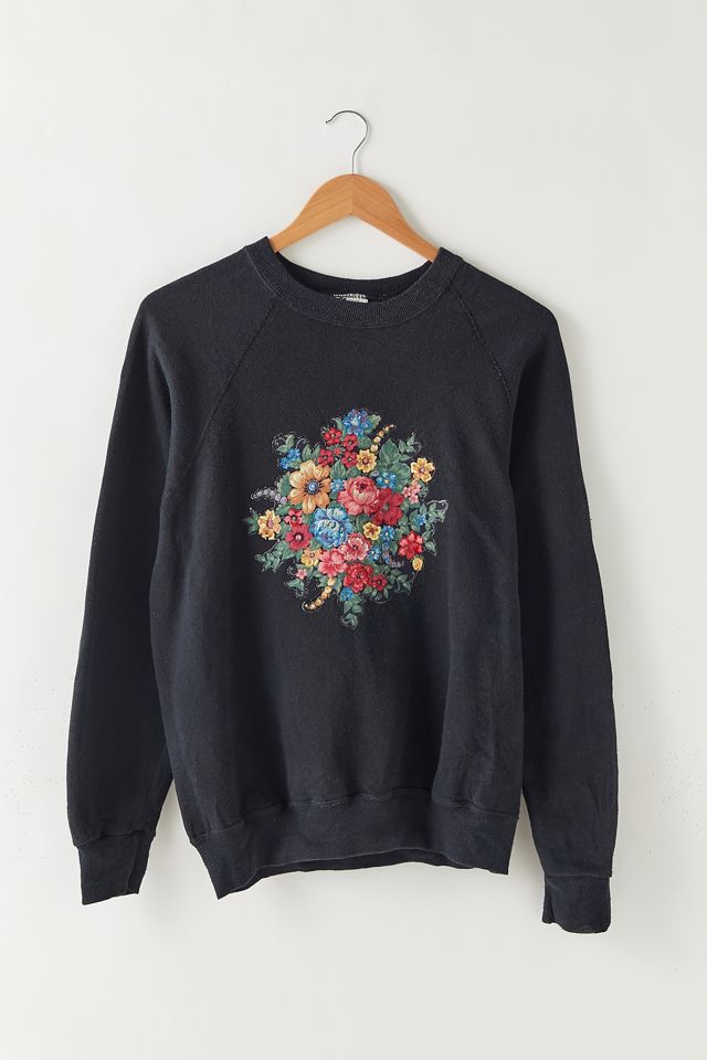 Vintage Flower Bouquet Craft Crew Neck Sweatshirt | Urban Outfitters Canada