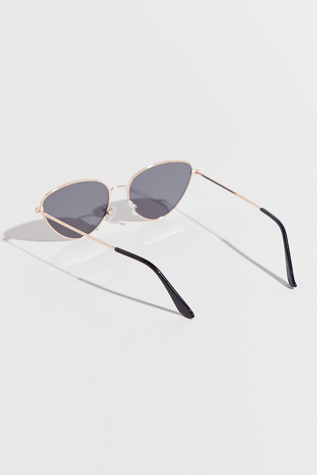 Emi Metal Cat-Eye Sunglasses | Urban Outfitters