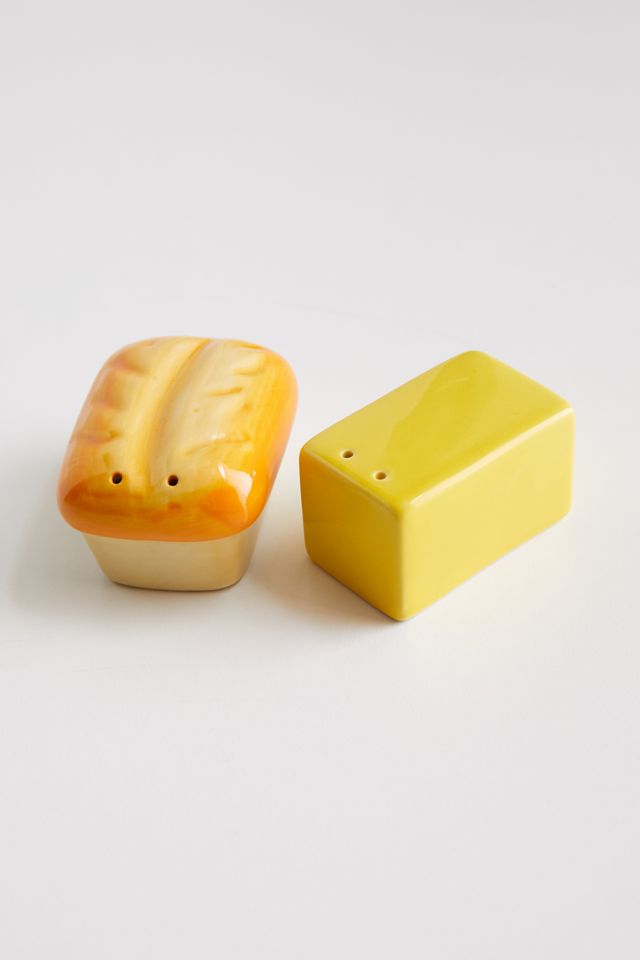 Bread And Butter Salt And Pepper Shaker Set | Urban Outfitters