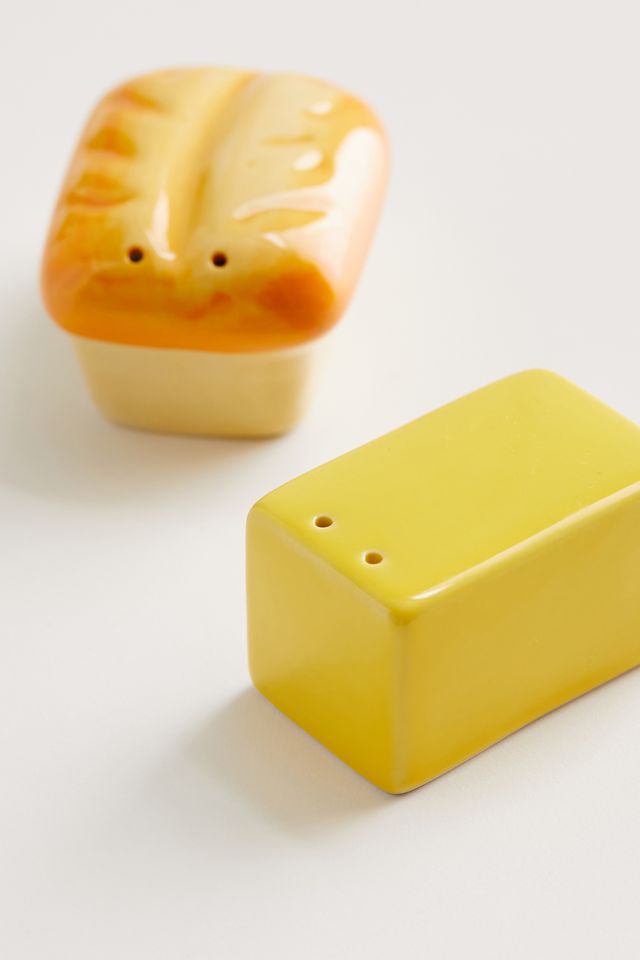 Bread And Butter Salt And Pepper Shaker Set | Urban Outfitters