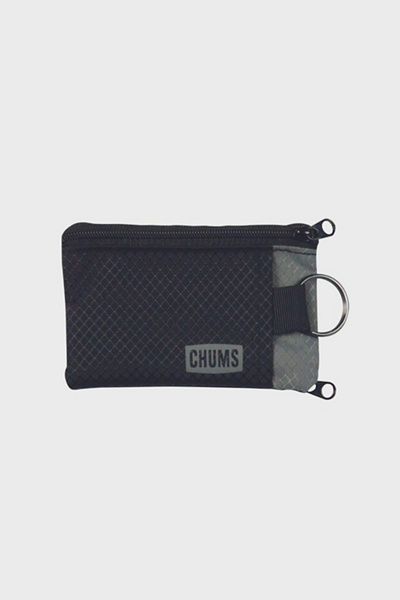 Chums Surfshorts Wallet | Urban Outfitters