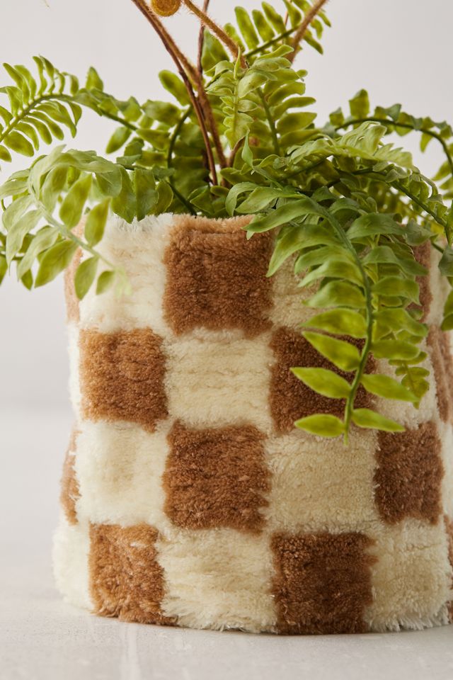 Checkerboard Tufted Planter Cover | Urban Outfitters Canada