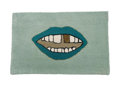 Relic Home x Salt Ceramics Jade Gold Tooth Rug | Urban Outfitters