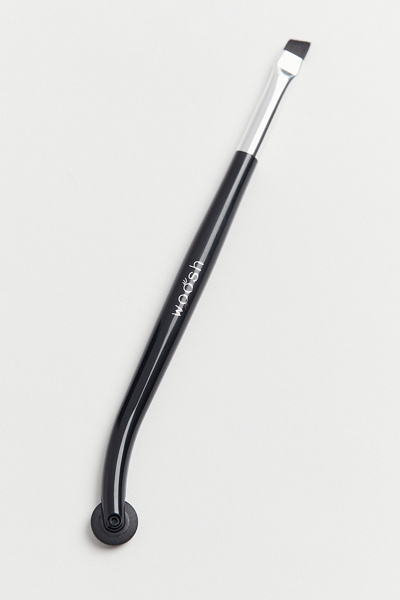 Woosh Beauty The Eyeliner Wheel Application Tool | Urban Outfitters