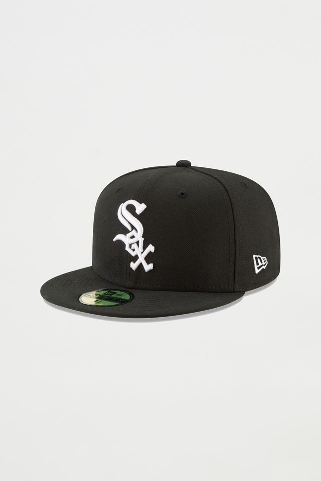 New Era 59FIFTY Los Angeles Angels Fitted Baseball Hat | Urban Outfitters