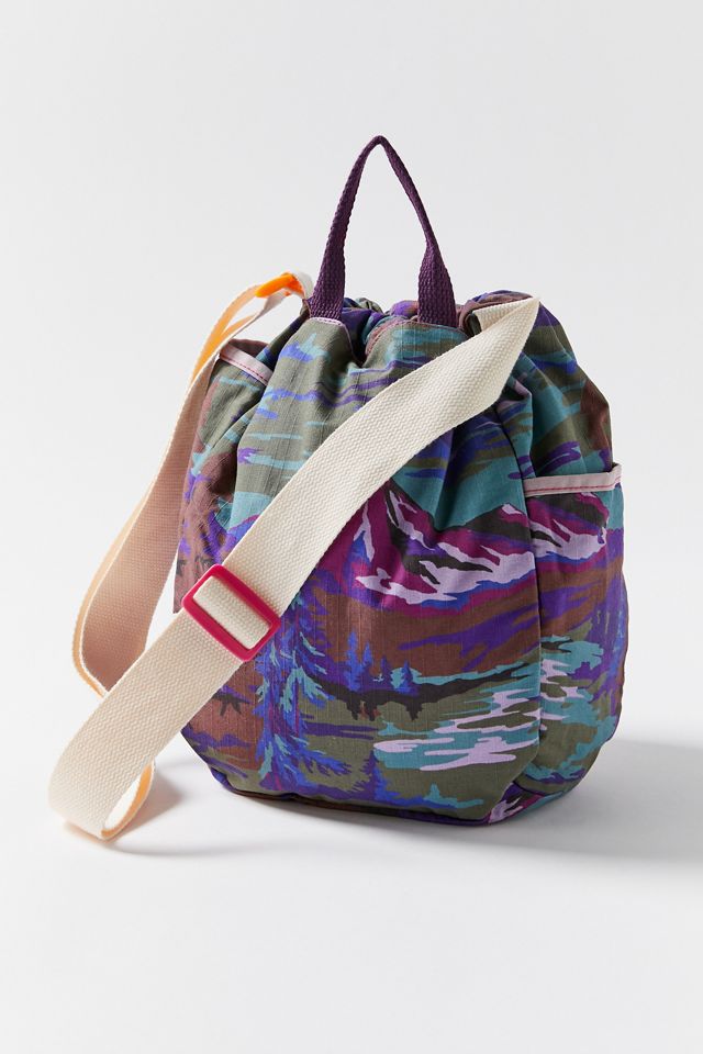 UO Adventure Bucket Crossbody Bag | Urban Outfitters