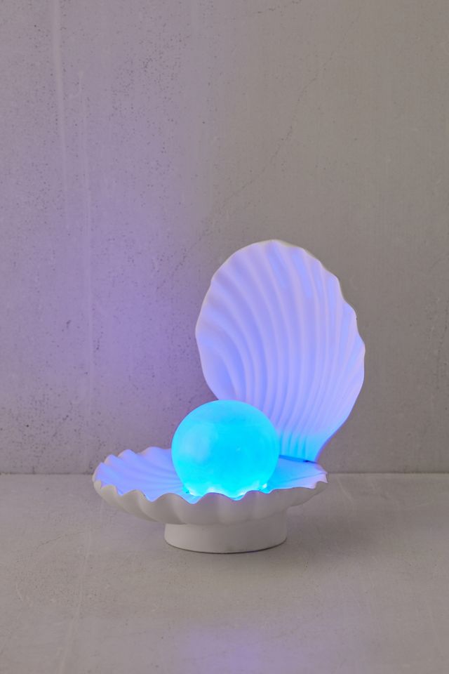 Shell Table Lamp | Urban Outfitters