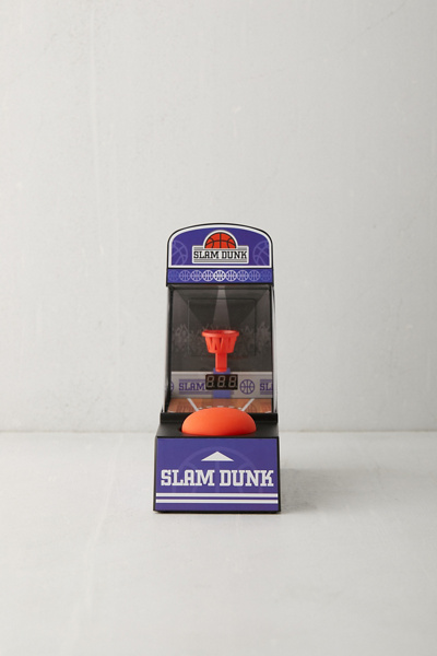 Mini Basketball Arcade Game | Urban Outfitters