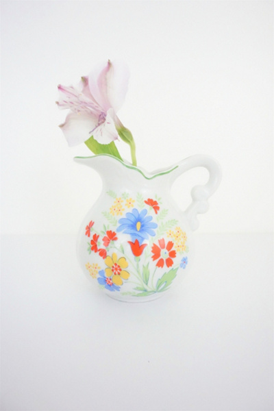 Vintage Wildflower Pitcher Vase | Urban Outfitters