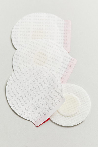 Prana Patch Mask-Adhering Aromatherapy Patches | Urban Outfitters