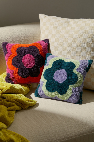 Flower Tufted Mini Throw Pillow | Urban Outfitters