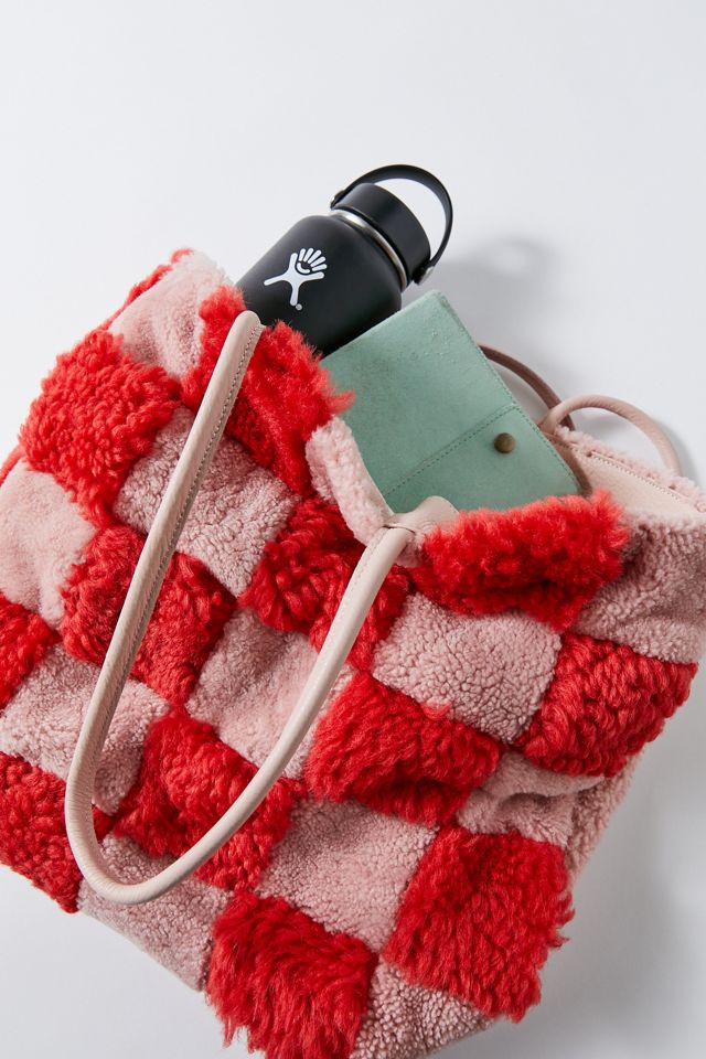 PRIMECUT Playground Shearling Tote Bag | Urban Outfitters