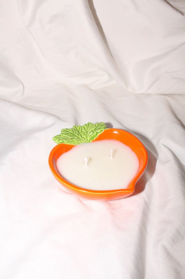 Love Dose Carrot Candle | Urban Outfitters