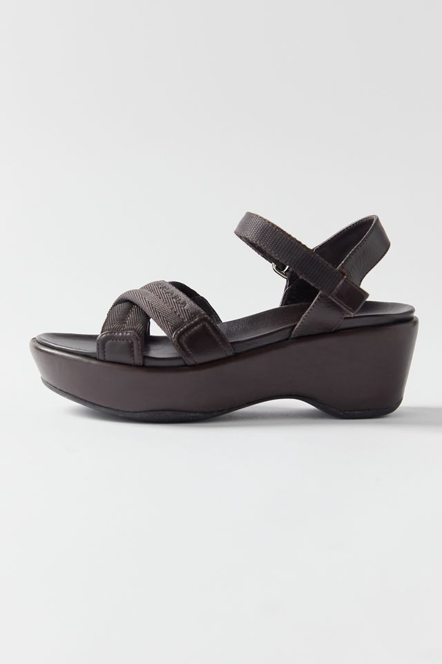 Vintage Y2K Prada Platform Sandal | Urban Outfitters