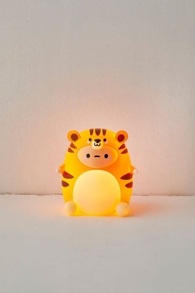 Smoko Tiger Tayto Ambient Light | Urban Outfitters