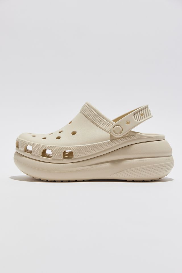 Crocs Classic Crush Classic Clog | Urban Outfitters