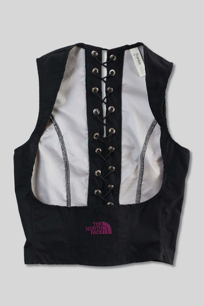 Frankie Collective Rework North Face Corset 003 | Urban Outfitters