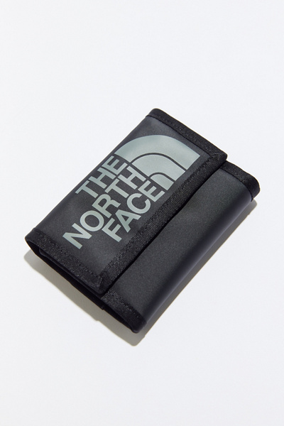 The North Face Base Camp Wallet | Urban Outfitters