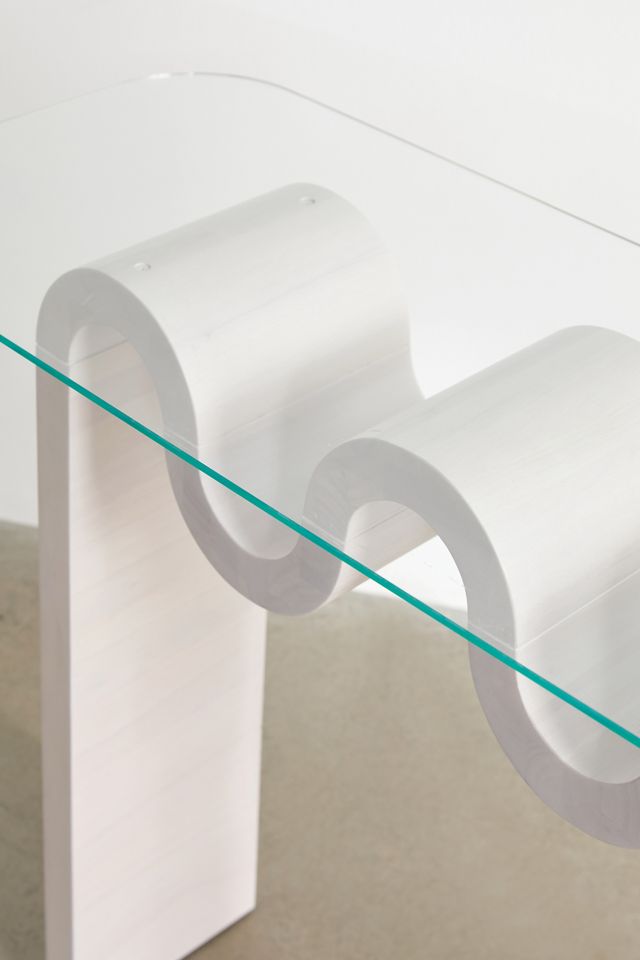 Aria Console Table | Urban Outfitters