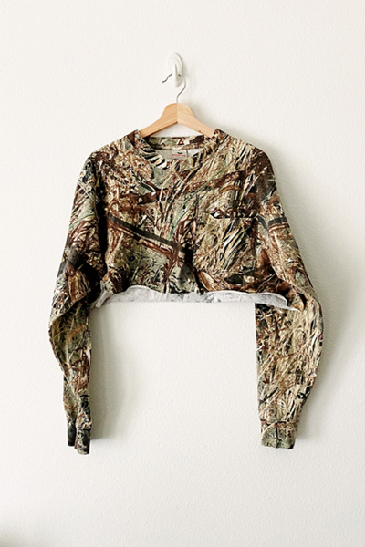 Reworked Camo Crop Top | Urban Outfitters