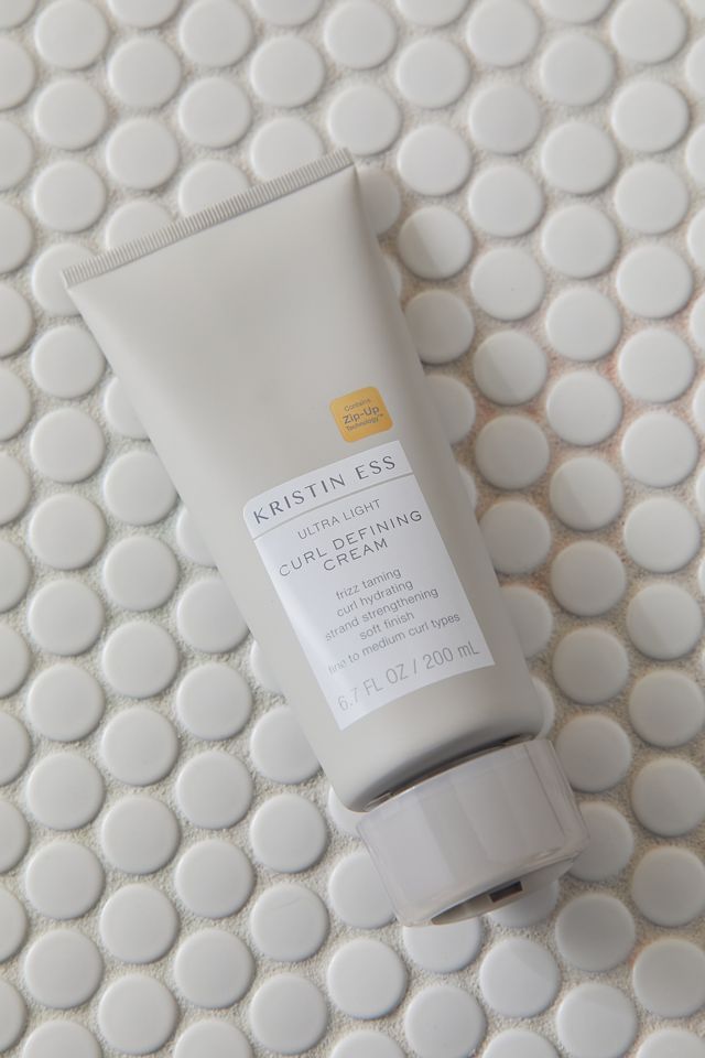 Kristen Ess Ultra-Light Curl Defining Cream | Urban Outfitters