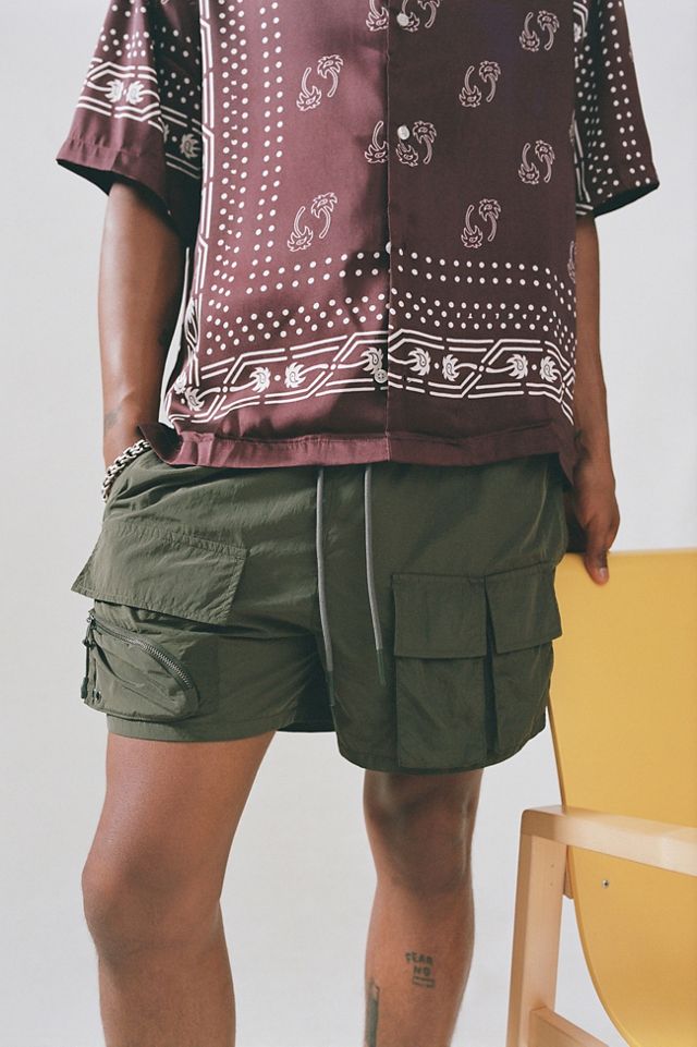 Standard Cloth 3D Cargo Short | Urban Outfitters Canada