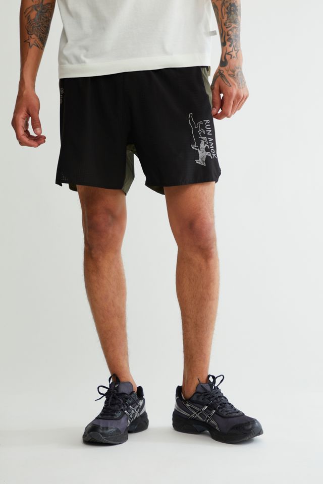 Roark Run Amok Atla Light Running Short | Urban Outfitters