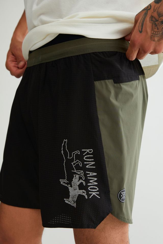 Roark Run Amok Atla Light Running Short | Urban Outfitters