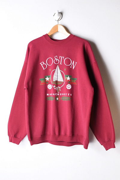 Vintage 90s Boston Dark-Red Sweatshirt | Urban Outfitters