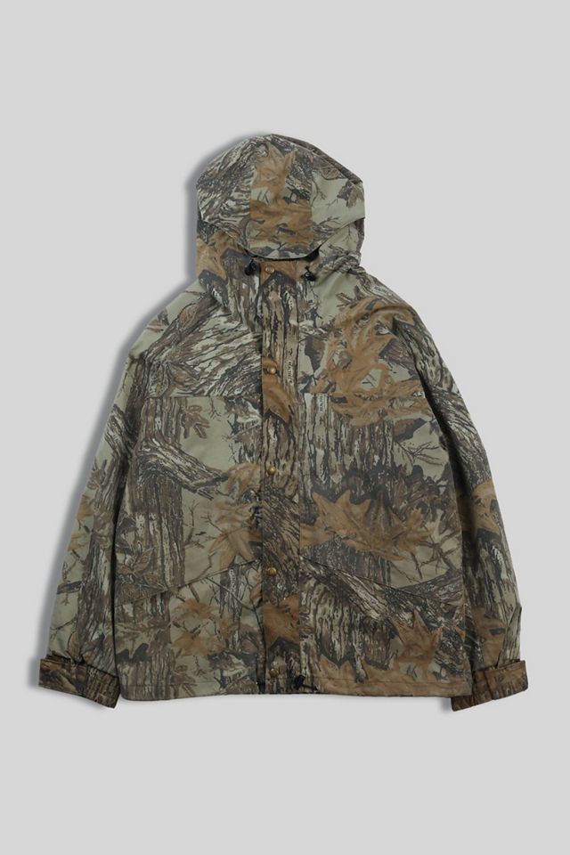 Vintage Camo Real Tree Jacket | Urban Outfitters