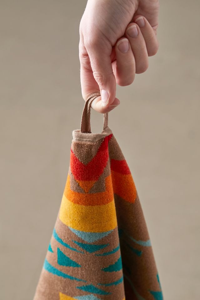 Pendleton Sierra Ridge Spa Towel | Urban Outfitters
