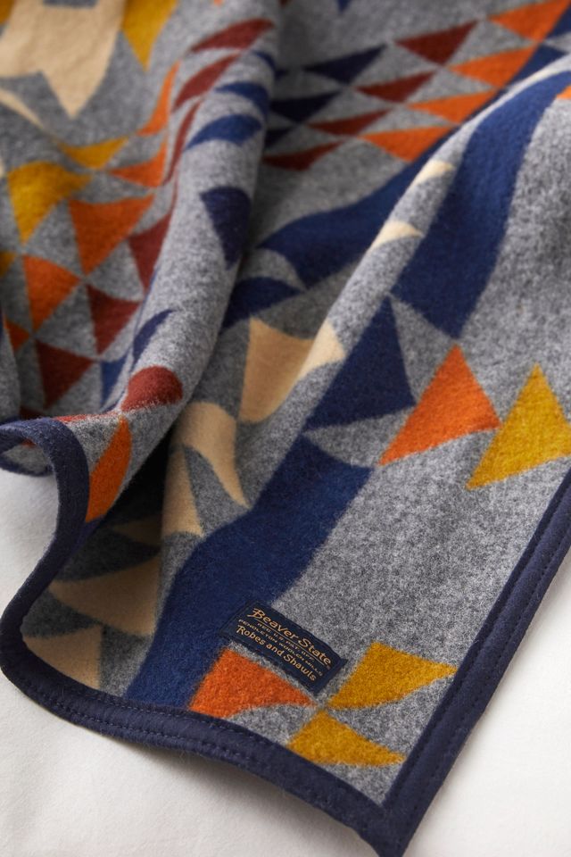 Pendleton Smith Rock Throw Blanket | Urban Outfitters