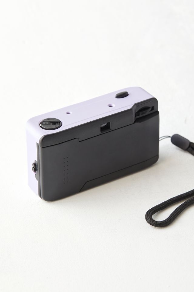 UO Swirl 35mm Flash Camera | Urban Outfitters