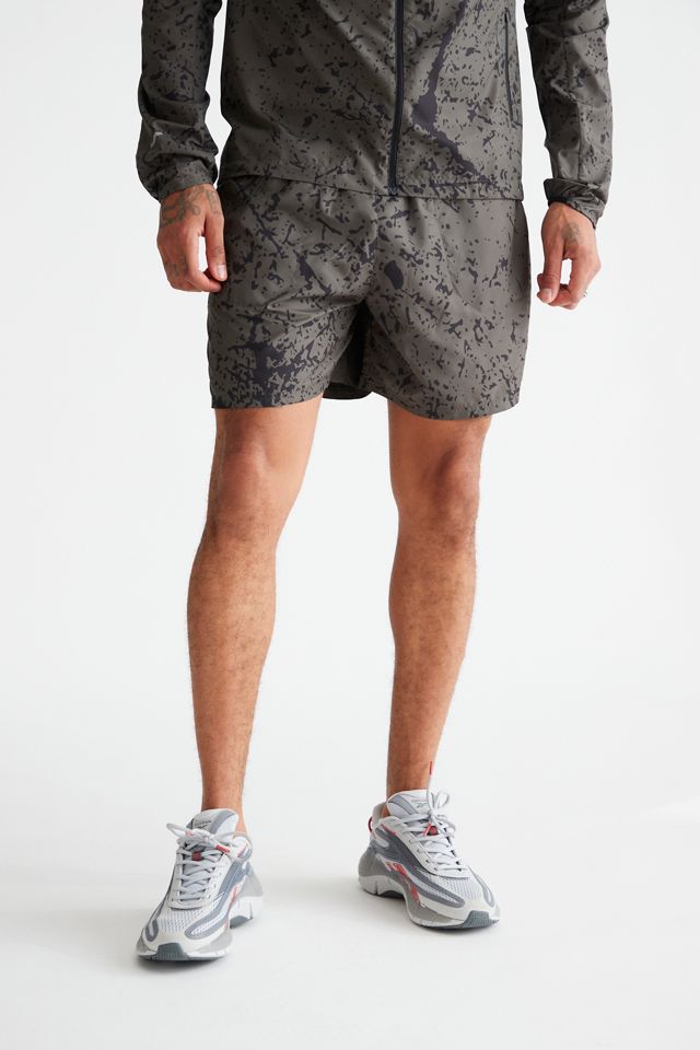 DOXA RUN Sonny Short | Urban Outfitters Canada