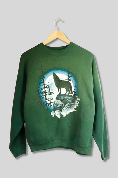 Vintage Wolf in Nature Crew Neck Sweatshirt 002 | Urban Outfitters