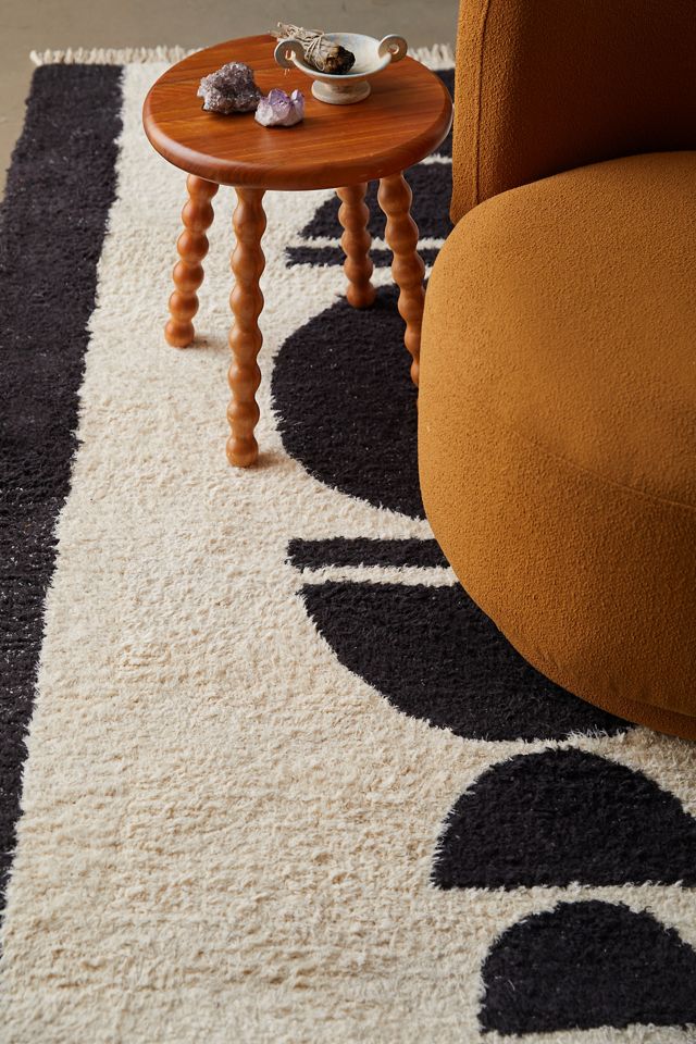 Porter Shag Rug | Urban Outfitters