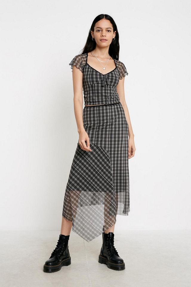 UO Check Mesh Sweetheart Top | Urban Outfitters