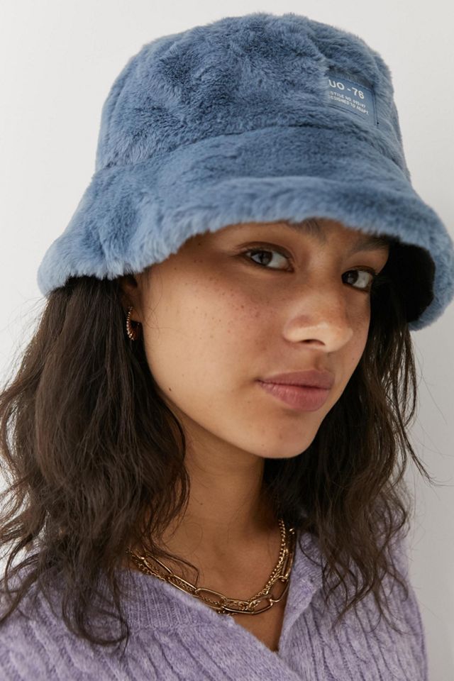 UO Faux Fur Oversized Bucket Hat | Urban Outfitters
