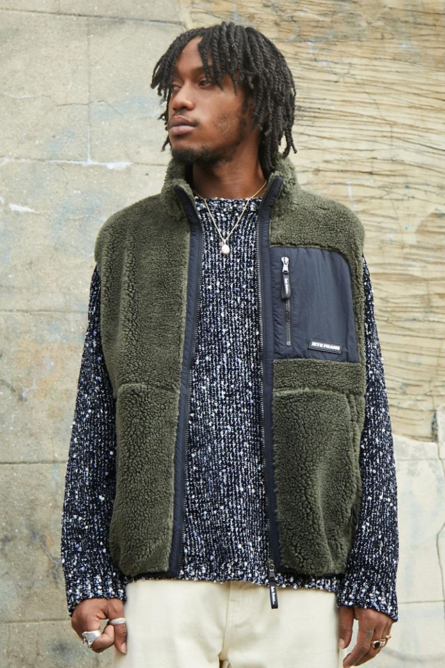 iets frans... Nylon Fleece Vest | Urban Outfitters