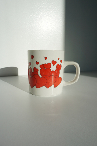 Vintage Gradient Heart Mug | Urban Outfitters