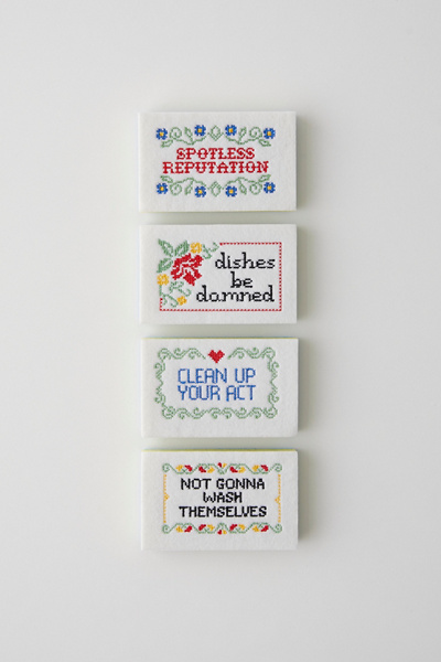 Subversive Sponge & Holder Set | Urban Outfitters