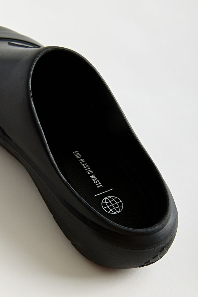 adidas Adicane Clog | Urban Outfitters